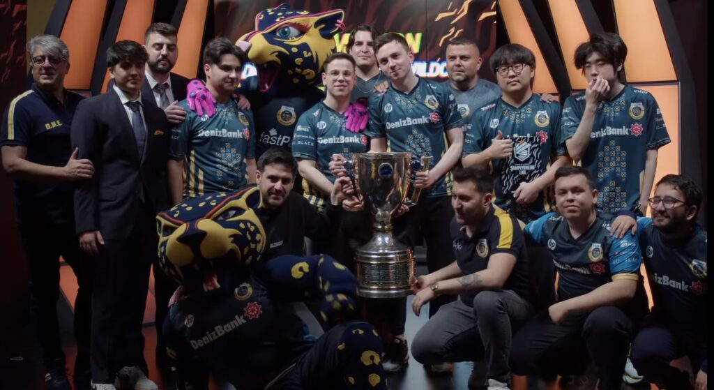 DenizBank İstanbul Wildcats'in EMEA Masters Yolcuğu Başlıyor! - 5mid.com